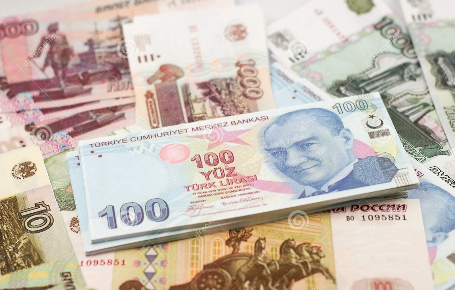 Rubl və lirə kəskin dəyərsizləşir: manatı nə gözləyir? - Globalinfo.az