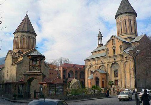 Erməni kilsəsində iyrənc əməllər - Baqdasaryan faktları üzə çıxardı ...