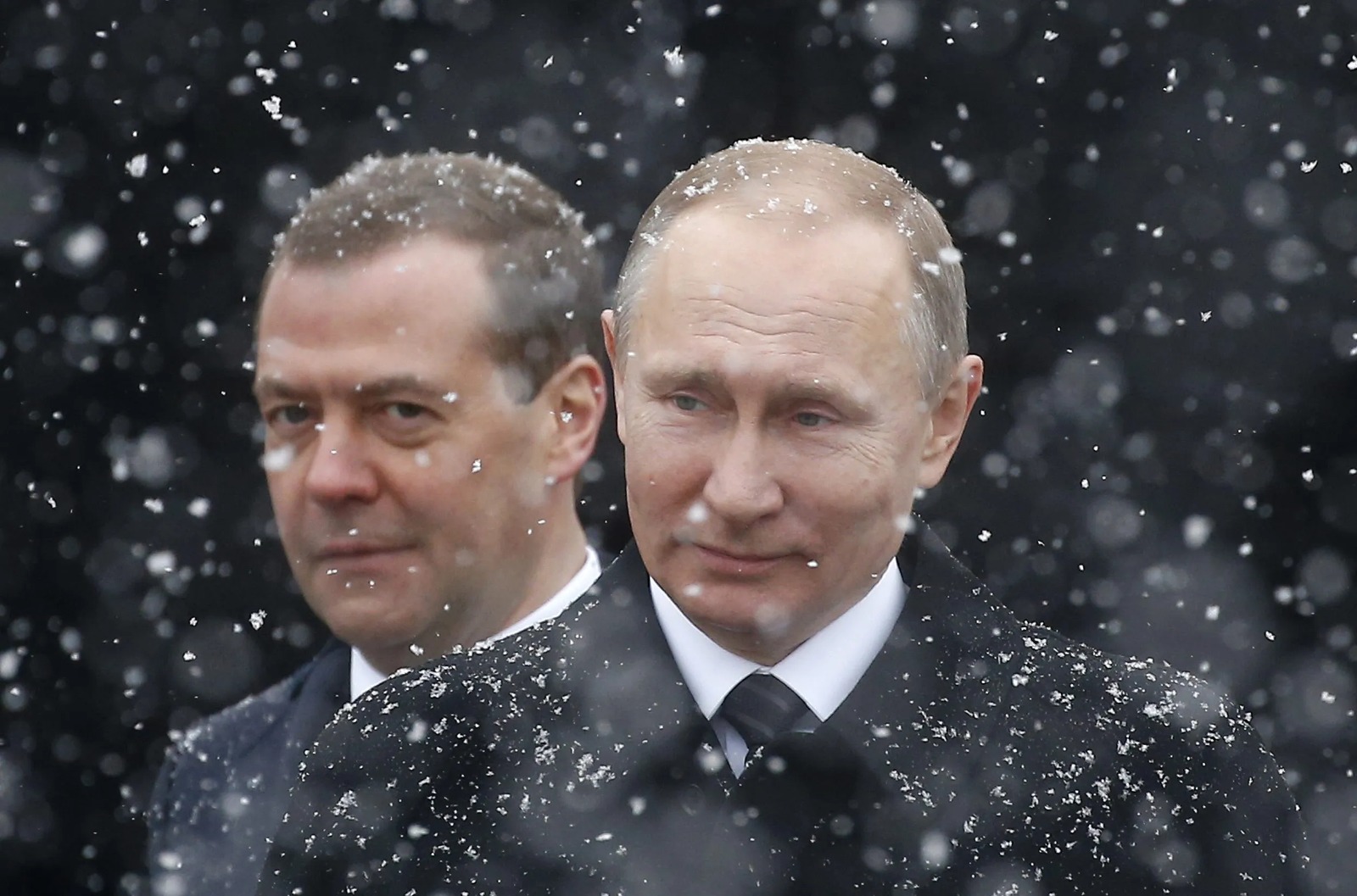 Medvedev Putinlə bağlı 25 illik sirrini açdı - "1999-cu ildə mənə ...