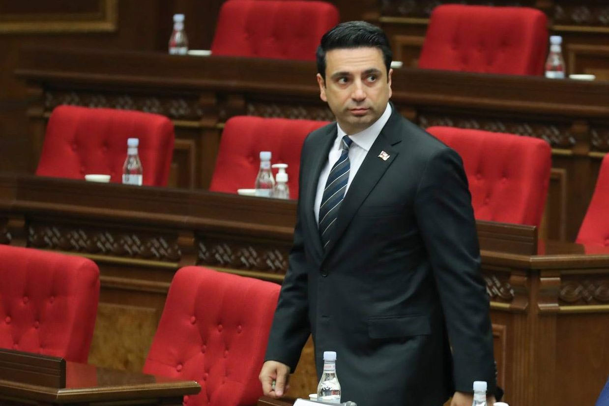 Simonyan Rusiyaya gedir - Globalinfo.az