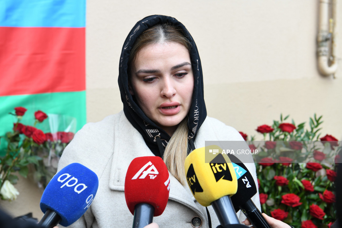 Hökümənin iş yoldaşı: "Bu cür səssiz, sakit qız..." - GlobalInfo.az