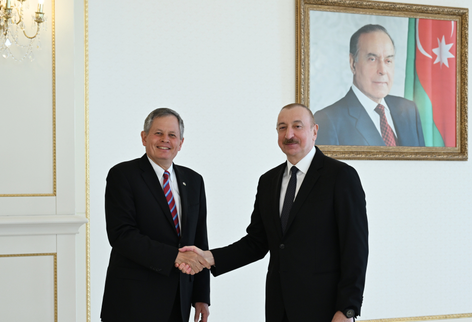 Prezident Stiv Deynsi qəbul etdi - Globalinfo.az